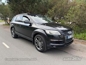 Black Audi Q7 2007 in Tallinn, with an engine capacity of 3.00 L and mileage of 305 thousand km for 5799 €, photo 4 on AUTOMOTO.COM.LV