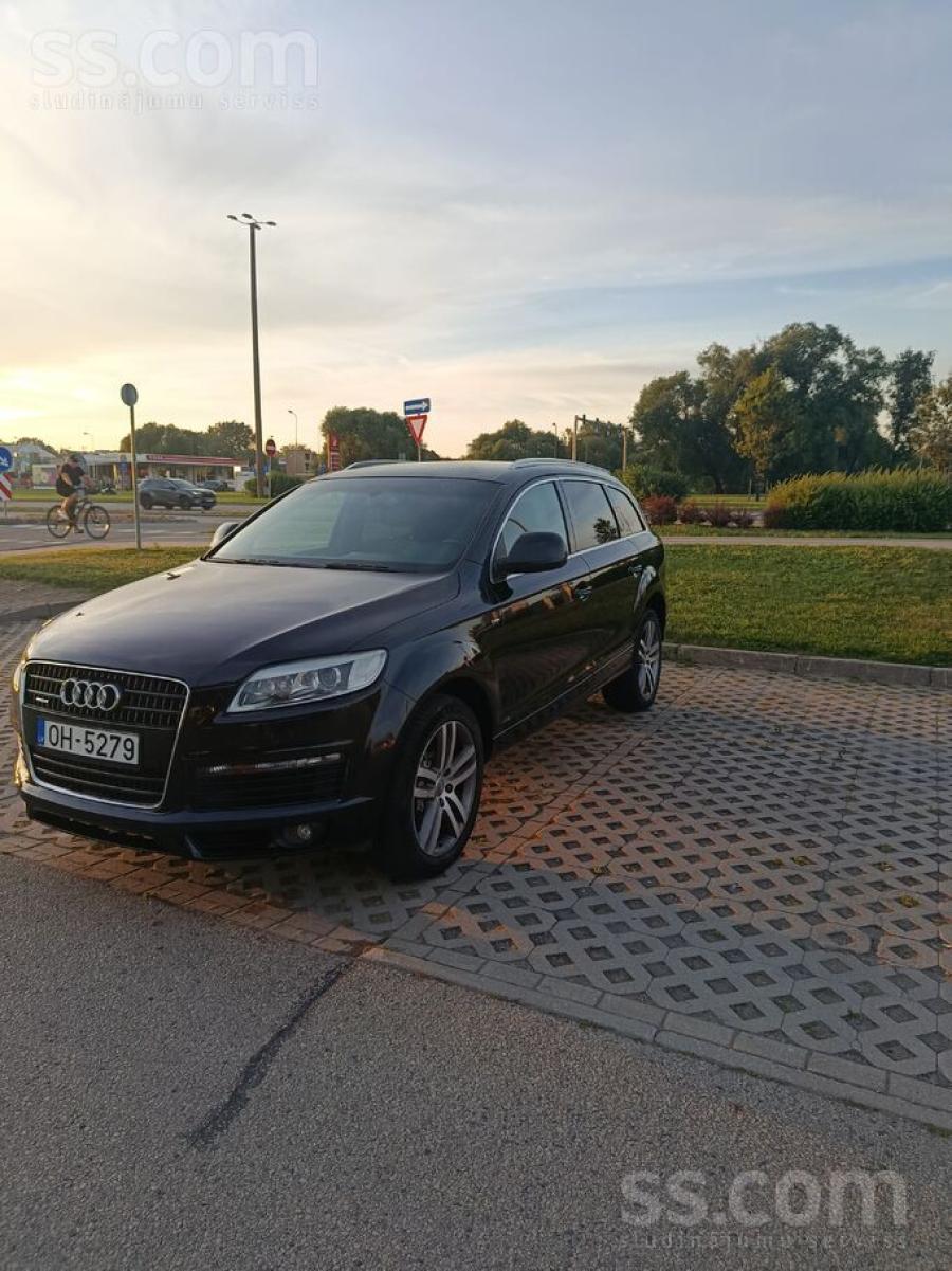 Black Audi Q7 2007 in Riga, with an engine capacity of 3.00 L and mileage of 280 thousand km for 8500 €, photo 1 on AUTOMOTO.COM.LV
