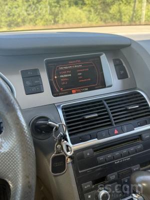 Черный Ауди Ку 7 2007 в Резекне, объемом двигателя 3.00 л и пробегом 267 тыс. км за 4200 €, фото 6 на AUTOMOTO.COM.LV