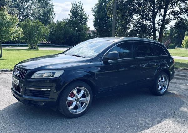 Black Audi Q7 2007 in Tukums, with an engine capacity of 3.00 L and mileage of 480 thousand km for 6100 €, photo 1 on AUTOMOTO.COM.LV