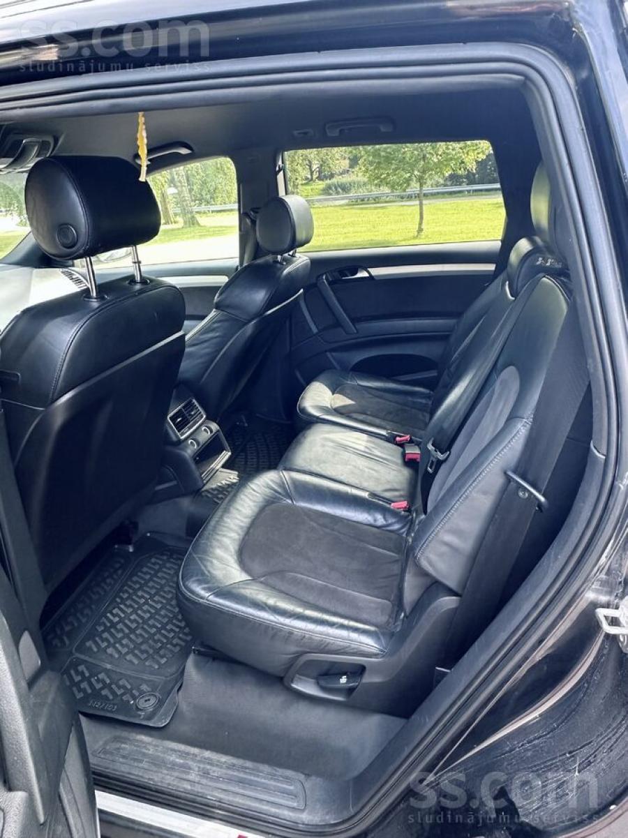 Black Audi Q7 2007 in Tukums, with an engine capacity of 3.00 L and mileage of 480 thousand km for 6100 €, photo 15 on AUTOMOTO.COM.LV