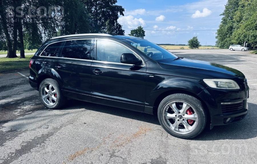 Black Audi Q7 2007 in Tukums, with an engine capacity of 3.00 L and mileage of 480 thousand km for 6100 €, photo 19 on AUTOMOTO.COM.LV