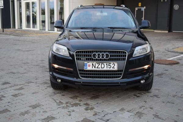 Melns Audi Q7 2007 Viļņa, ar dzinēja tilpumu 2.97 L un nobraukumu 273 tūkst. km par 6000 €, foto 2 vietnē AUTOMOTO.COM.LV