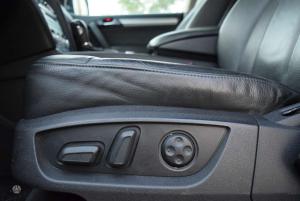 Black Audi Q7 2007 in Vilnius, with an engine capacity of 2.97 L and mileage of 273 thousand km for 6000 €, photo 20 on AUTOMOTO.COM.LV