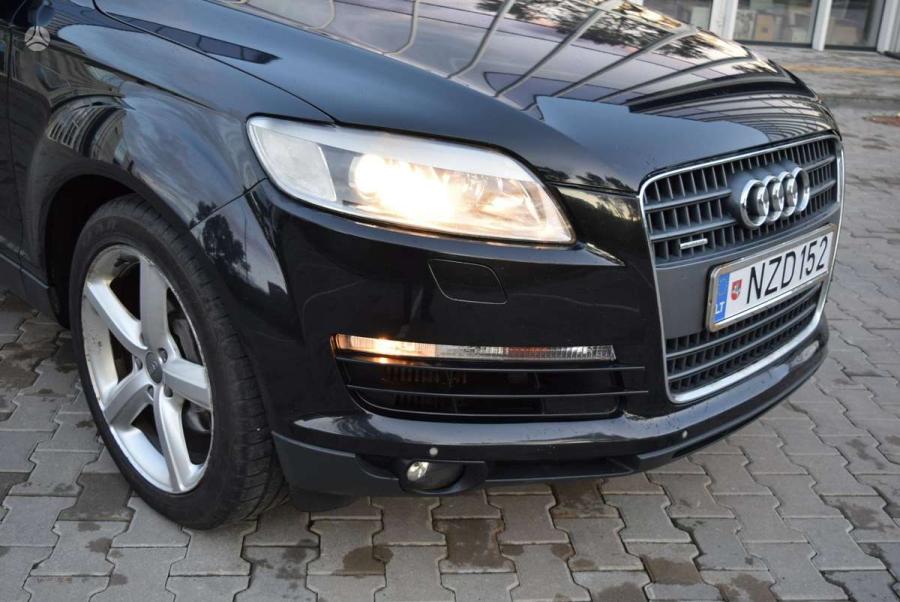 Black Audi Q7 2007 in Vilnius, with an engine capacity of 2.97 L and mileage of 273 thousand km for 6000 €, photo 22 on AUTOMOTO.COM.LV