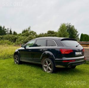 Melns Audi Q7 2007 Talsi, ar dzinēja tilpumu 3.00 L un nobraukumu 400 tūkst. km par 3000 €, foto 3 vietnē AUTOMOTO.COM.LV