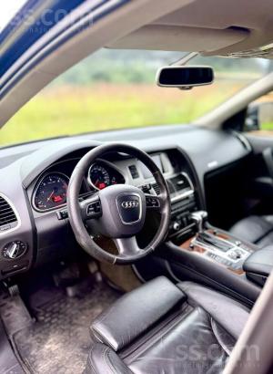 Melns Audi Q7 2007 Talsi, ar dzinēja tilpumu 3.00 L un nobraukumu 400 tūkst. km par 3000 €, foto 7 vietnē AUTOMOTO.COM.LV