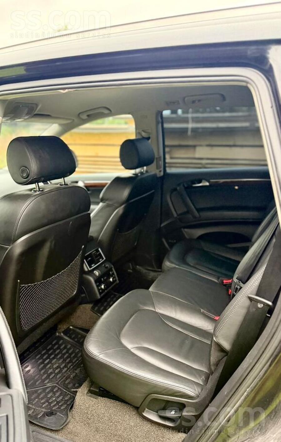 Melns Audi Q7 2007 Talsi, ar dzinēja tilpumu 3.00 L un nobraukumu 400 tūkst. km par 3000 €, foto 9 vietnē AUTOMOTO.COM.LV