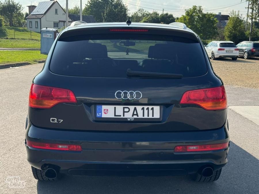 Black Audi Q7 2007 in Kaunas, with an engine capacity of 3.00 L and mileage of 0 thousand km for 5650 €, photo 8 on AUTOMOTO.COM.LV
