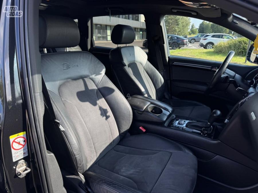Black Audi Q7 2007 in Kaunas, with an engine capacity of 3.00 L and mileage of 0 thousand km for 5650 €, photo 21 on AUTOMOTO.COM.LV