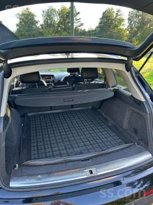 Melns Audi Q7 2007 Jūrmala, ar dzinēja tilpumu 3.00 L un nobraukumu 354 tūkst. km par 5800 €, foto 10 vietnē AUTOMOTO.COM.LV