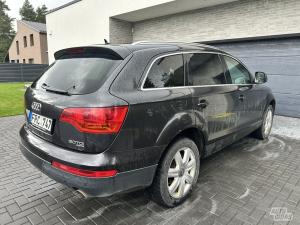 Черный Ауди Ку 7 2007 в Вильнюс, объемом двигателя 3.00 л и пробегом 324 тыс. км за 3499 €, фото 4 на AUTOMOTO.COM.LV