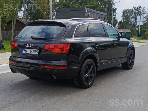 Audi Q7 2007 Rīga vietnē Melns Audi Q7 2007 Rīga, ar dzinēja tilpumu 3.00 L un nobraukumu 0 tūkst. km par 4990 €, foto 5 vietnē AUTOMOTO.COM.LV