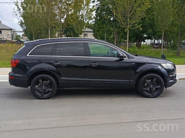 Audi Q7 2007 Rīga vietnē Melns Audi Q7 2007 Rīga, ar dzinēja tilpumu 3.00 L un nobraukumu 0 tūkst. km par 4990 €, foto 6 vietnē AUTOMOTO.COM.LV