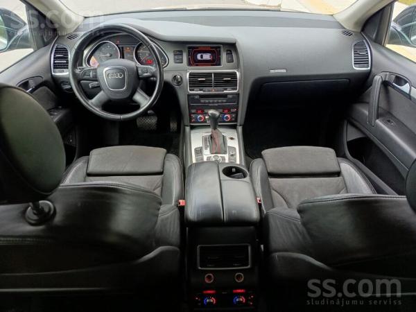 Audi Q7 2007 Rīga vietnē Melns Audi Q7 2007 Rīga, ar dzinēja tilpumu 3.00 L un nobraukumu 0 tūkst. km par 4990 €, foto 7 vietnē AUTOMOTO.COM.LV