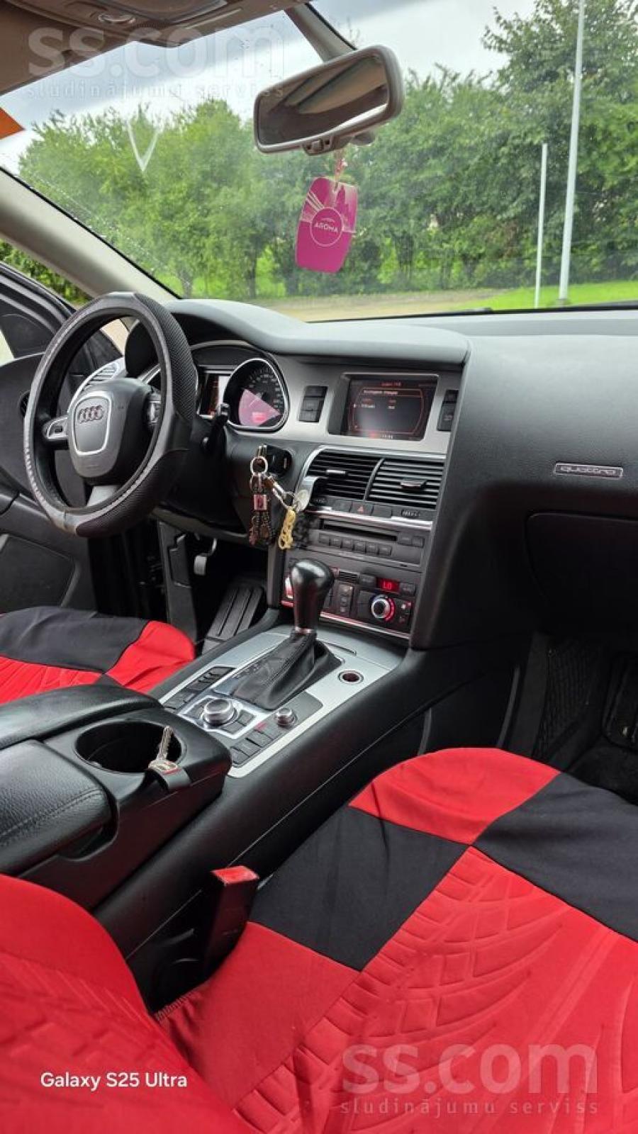 Melns Audi Q7 2007 Dobele, ar dzinēja tilpumu 3.00 L un nobraukumu 337 tūkst. km par 5500 €, foto 5 vietnē AUTOMOTO.COM.LV