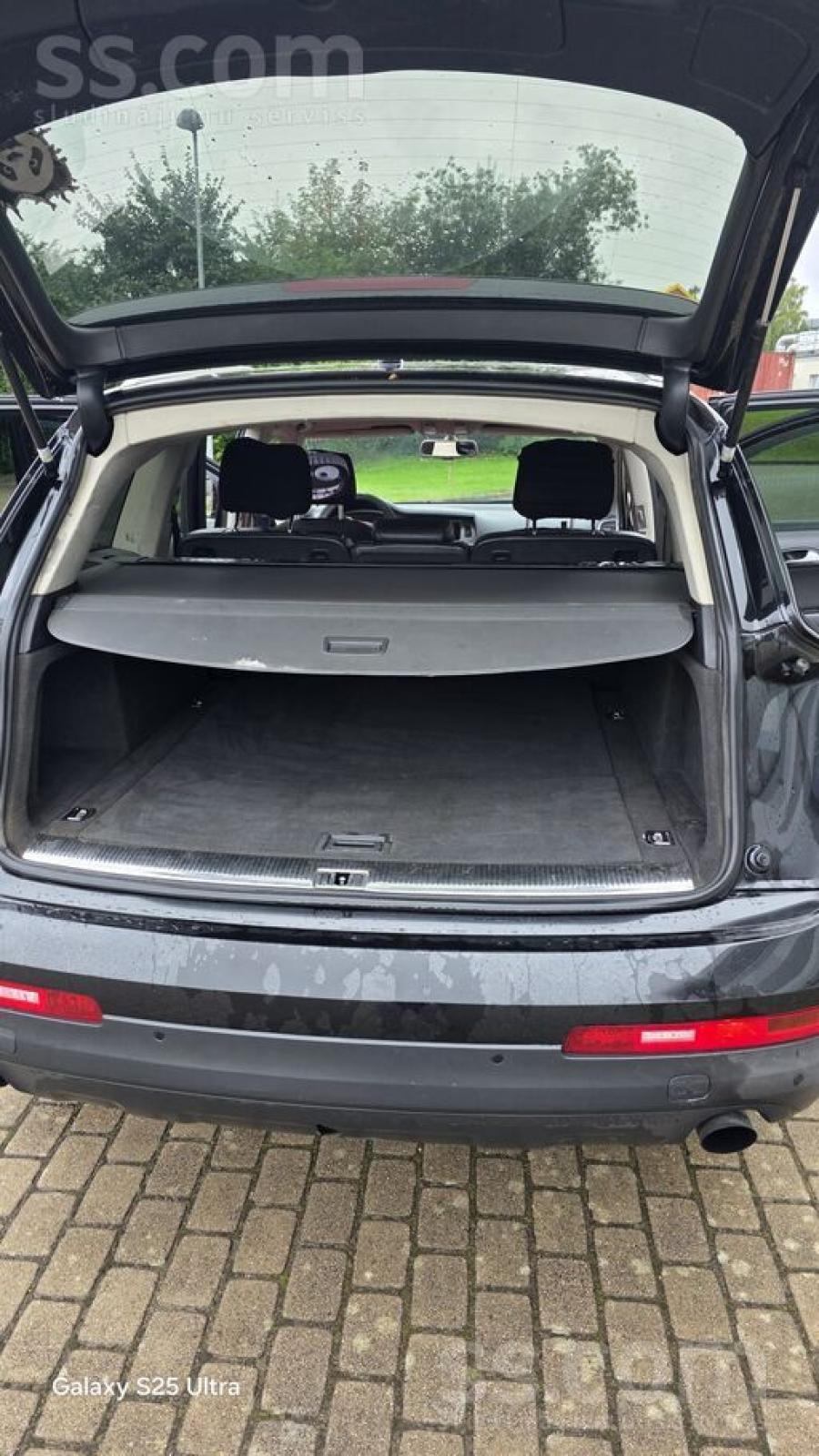 Melns Audi Q7 2007 Dobele, ar dzinēja tilpumu 3.00 L un nobraukumu 337 tūkst. km par 5500 €, foto 7 vietnē AUTOMOTO.COM.LV