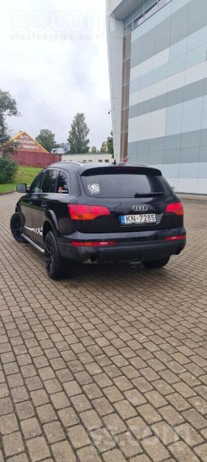 Melns Audi Q7 2007 Dobele, ar dzinēja tilpumu 3.00 L un nobraukumu 337 tūkst. km par 5500 €, foto 8 vietnē AUTOMOTO.COM.LV
