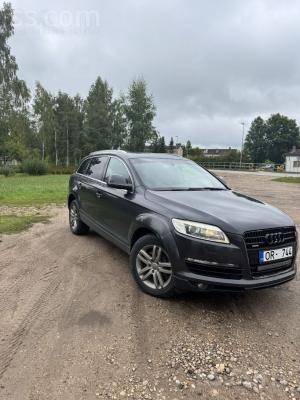 Melns Audi Q7 2007 Gulbene, ar dzinēja tilpumu 3.00 L un nobraukumu 330 tūkst. km par 4200 €, foto 3 vietnē AUTOMOTO.COM.LV