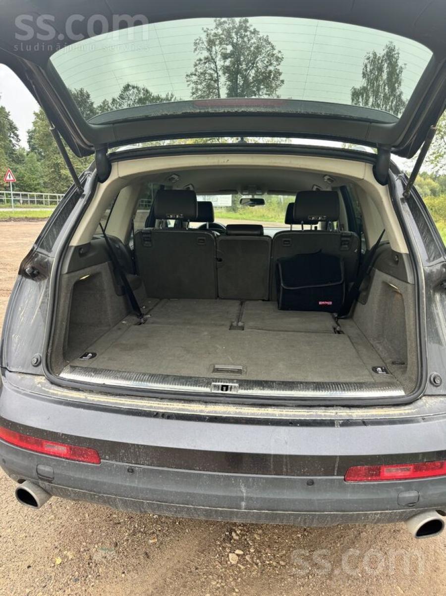 Melns Audi Q7 2007 Gulbene, ar dzinēja tilpumu 3.00 L un nobraukumu 330 tūkst. km par 4200 €, foto 9 vietnē AUTOMOTO.COM.LV