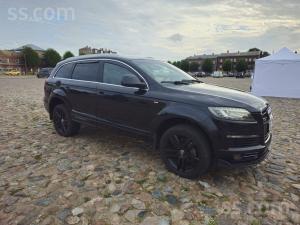 Melns Audi Q7 2007 Liepāja, ar dzinēja tilpumu 3.00 L un nobraukumu 466 tūkst. km par 3900 €, foto 7 vietnē AUTOMOTO.COM.LV