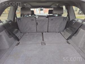 Melns Audi Q7 2007 Liepāja, ar dzinēja tilpumu 3.00 L un nobraukumu 466 tūkst. km par 3900 €, foto 9 vietnē AUTOMOTO.COM.LV