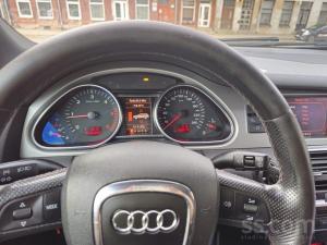 Melns Audi Q7 2007 Liepāja, ar dzinēja tilpumu 3.00 L un nobraukumu 466 tūkst. km par 3900 €, foto 15 vietnē AUTOMOTO.COM.LV