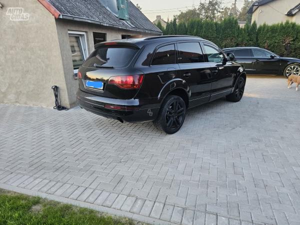 Черный Ауди Ку 7 2007 в Вилкавишкис, объемом двигателя 3.00 л и пробегом 0 тыс. км за 3200 €, фото 4 на AUTOMOTO.COM.LV