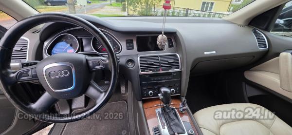 Melns Audi Q7 2007 Pērnava, ar dzinēja tilpumu 3.00 L un nobraukumu 410 tūkst. km par 5200 €, foto 9 vietnē AUTOMOTO.COM.LV