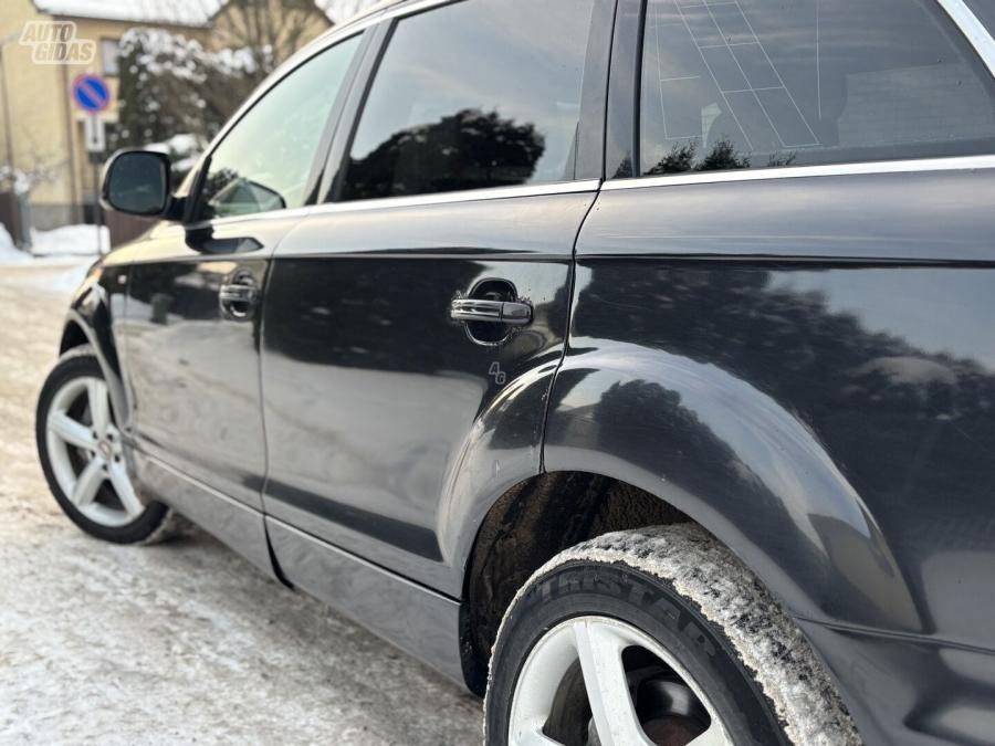 Black Audi Q7 2008 in Kaunas, with an engine capacity of 3.00 L and mileage of 350 thousand km for 4250 €, photo 9 on AUTOMOTO.COM.LV