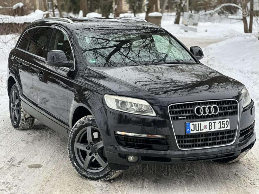 Black Audi Q7 2008 in Vilnius, with an engine capacity of 2.97 L and mileage of 255 thousand km for 5700 €, photo 1 on AUTOMOTO.COM.LV