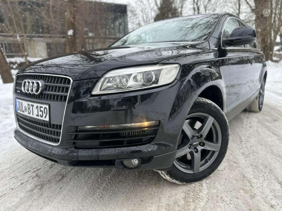Black Audi Q7 2008 in Vilnius, with an engine capacity of 2.97 L and mileage of 255 thousand km for 5700 €, photo 8 on AUTOMOTO.COM.LV