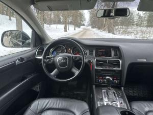 Melns Audi Q7 2008 Viļņa, ar dzinēja tilpumu 2.97 L un nobraukumu 255 tūkst. km par 5700 €, foto 15 vietnē AUTOMOTO.COM.LV