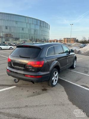 Melns Audi Q7 2008 Šauļi, ar dzinēja tilpumu 3.00 L un nobraukumu 500 tūkst. km par 6000 €, foto 4 vietnē AUTOMOTO.COM.LV