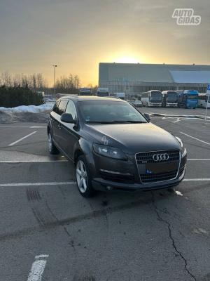 Melns Audi Q7 2008 Šauļi, ar dzinēja tilpumu 3.00 L un nobraukumu 500 tūkst. km par 6000 €, foto 6 vietnē AUTOMOTO.COM.LV
