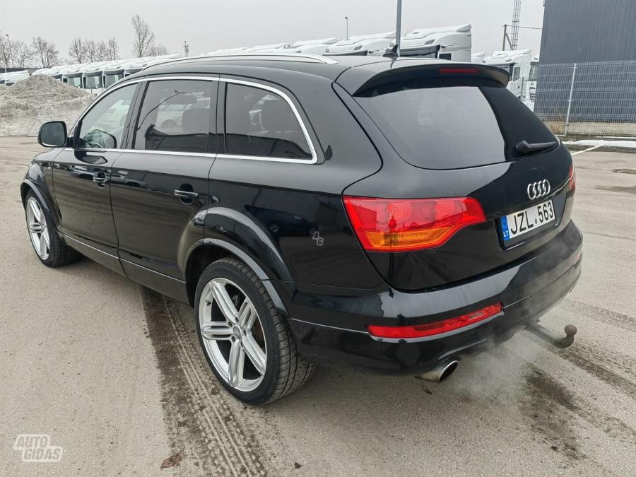Black Audi Q7 2008 in Kaunas, with an engine capacity of 3.00 L and mileage of 440 thousand km for 5200 €, photo 4 on AUTOMOTO.COM.LV