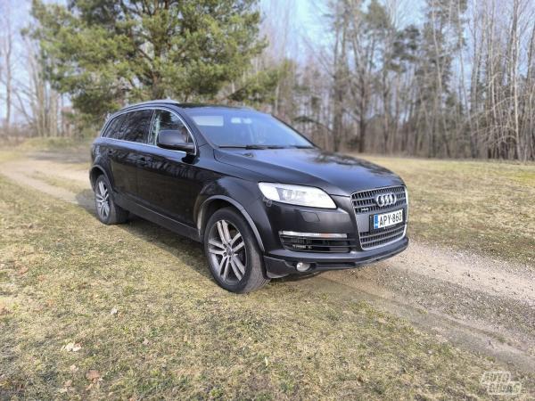 Black Audi Q7 2008 in Klaipeda, with an engine capacity of 3.00 L and mileage of 450 thousand km for 4300 €, photo 3 on AUTOMOTO.COM.LV
