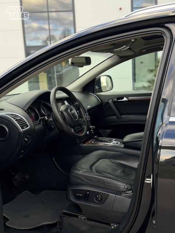 Black Audi Q7 2008 in Kaunas, with an engine capacity of 3.00 L and mileage of 222 thousand km for 4500 €, photo 10 on AUTOMOTO.COM.LV