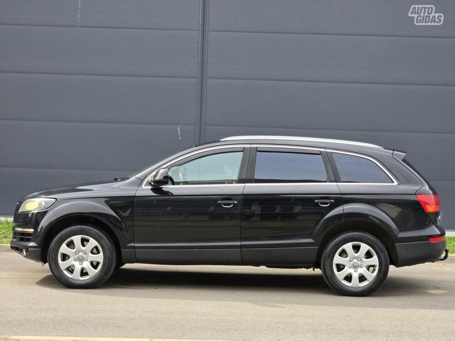 Melns Audi Q7 2008 Viļņa, ar dzinēja tilpumu 3.00 L un nobraukumu 313 tūkst. km par 4400 €, foto 6 vietnē AUTOMOTO.COM.LV