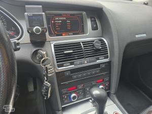 Melns Audi Q7 2008 Viļņa, ar dzinēja tilpumu 3.00 L un nobraukumu 313 tūkst. km par 4400 €, foto 17 vietnē AUTOMOTO.COM.LV