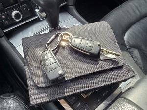 Melns Audi Q7 2008 Viļņa, ar dzinēja tilpumu 3.00 L un nobraukumu 313 tūkst. km par 4400 €, foto 19 vietnē AUTOMOTO.COM.LV