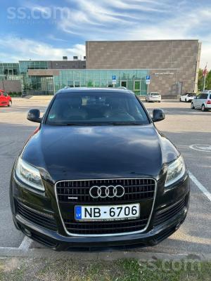 Melns Audi Q7 2008 Rīga, ar dzinēja tilpumu 3.00 L un nobraukumu 343 tūkst. km par 10500 €, foto  vietnē AUTOMOTO.COM.LV