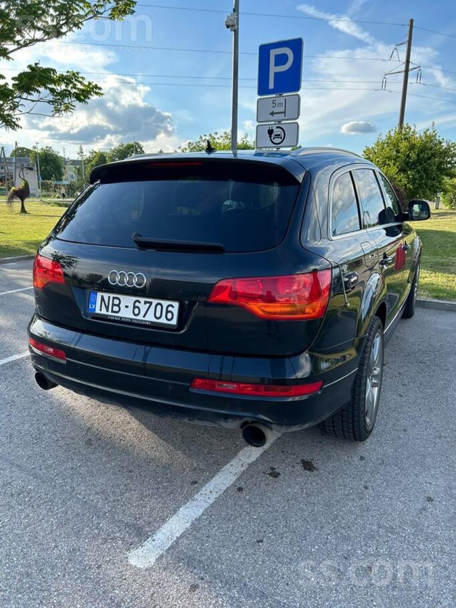 Melns Audi Q7 2008 Rīga, ar dzinēja tilpumu 3.00 L un nobraukumu 343 tūkst. km par 10500 €, foto 7 vietnē AUTOMOTO.COM.LV