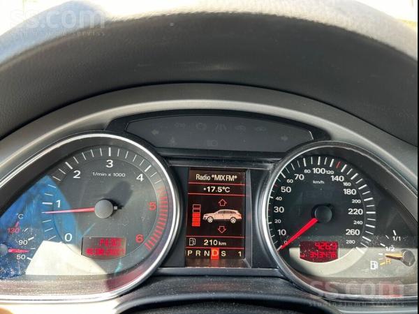 Black Audi Q7 2008 in Riga, with an engine capacity of 3.00 L and mileage of 343 thousand km for 10500 €, photo 8 on AUTOMOTO.COM.LV