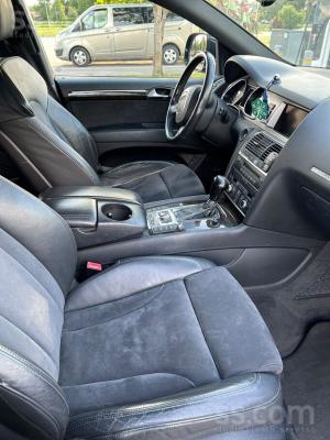 Melns Audi Q7 2008 Rīga, ar dzinēja tilpumu 3.00 L un nobraukumu 343 tūkst. km par 10500 €, foto 10 vietnē AUTOMOTO.COM.LV