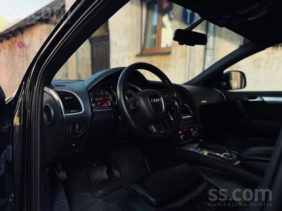 Melns Audi Q7 2008 Cēsis, ar dzinēja tilpumu 3.00 L un nobraukumu 0 tūkst. km par 6990 €, foto 33 vietnē AUTOMOTO.COM.LV