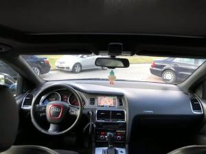 Black Audi Q7 2008 in Riga, with an engine capacity of 3.00 L and mileage of 294 thousand km for 6990 €, photo 7 on AUTOMOTO.COM.LV