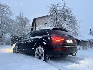 Melns Audi Q7 2008 Valmiera, ar dzinēja tilpumu 3.00 L un nobraukumu 367 tūkst. km par 7000 €, foto 11 vietnē AUTOMOTO.COM.LV