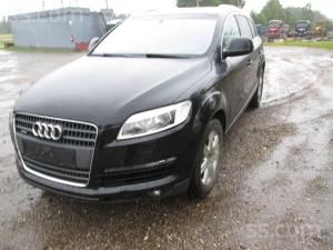 Black Audi Q7 2008 in Limbazi, with an engine capacity of 3.00 L and mileage of 268 thousand km for 3500 €, photo  on AUTOMOTO.COM.LV