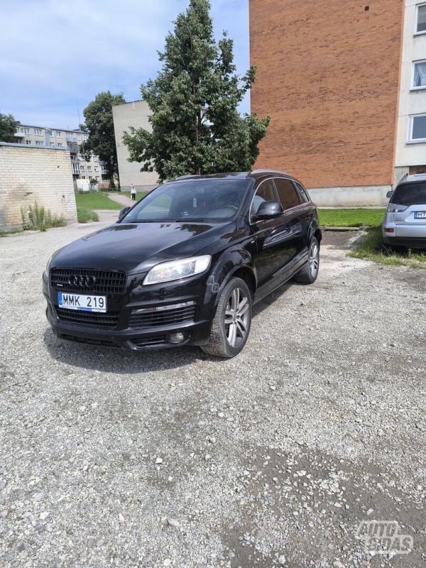 Melns Audi Q7 2008 Šauļi, ar dzinēja tilpumu 4.20 L un nobraukumu 271 tūkst. km par 8000 €, foto 2 vietnē AUTOMOTO.COM.LV